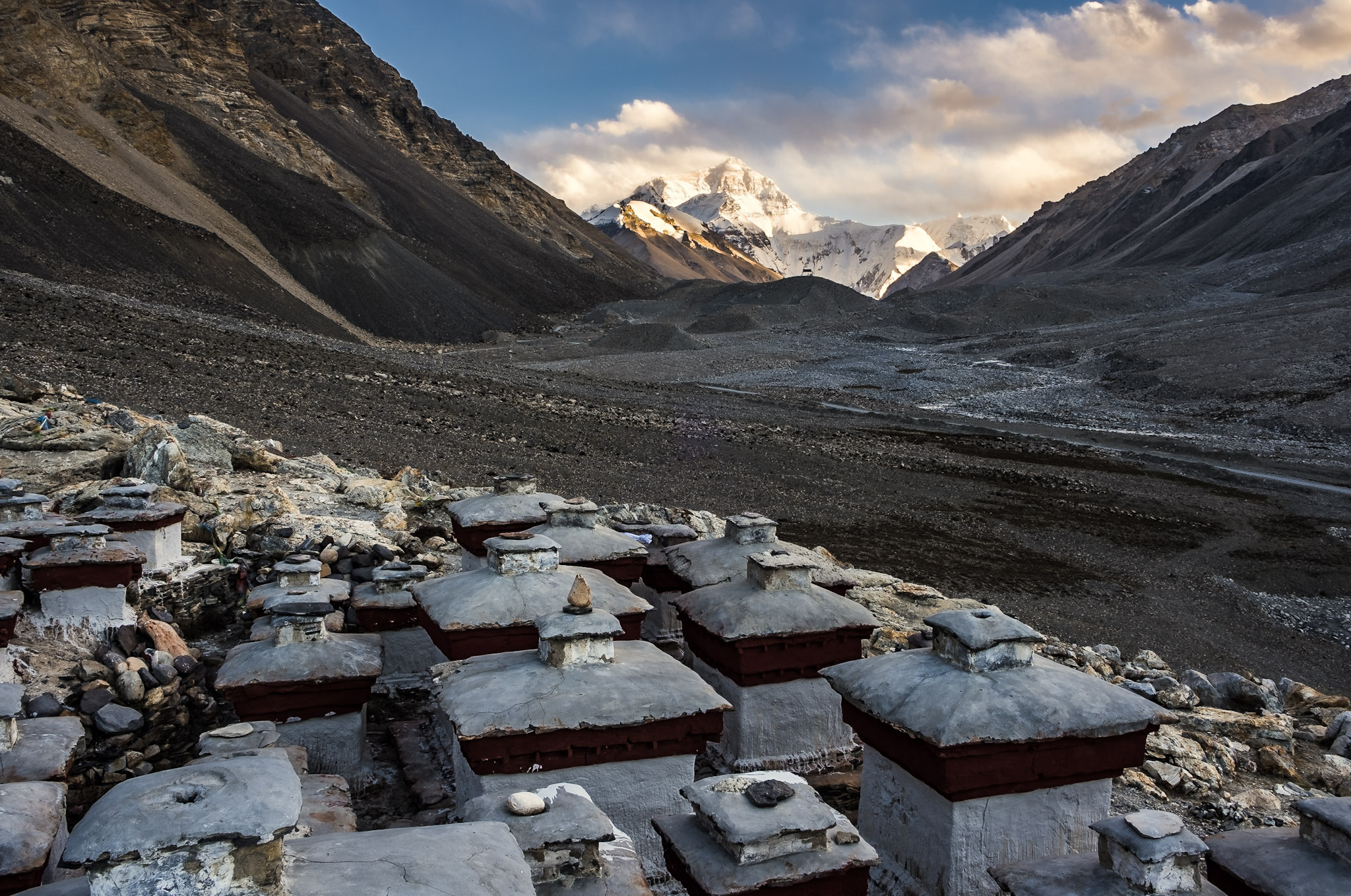 Tibet Photography Workshop from Lhasa to Everest Base Camp - Elevated Trips