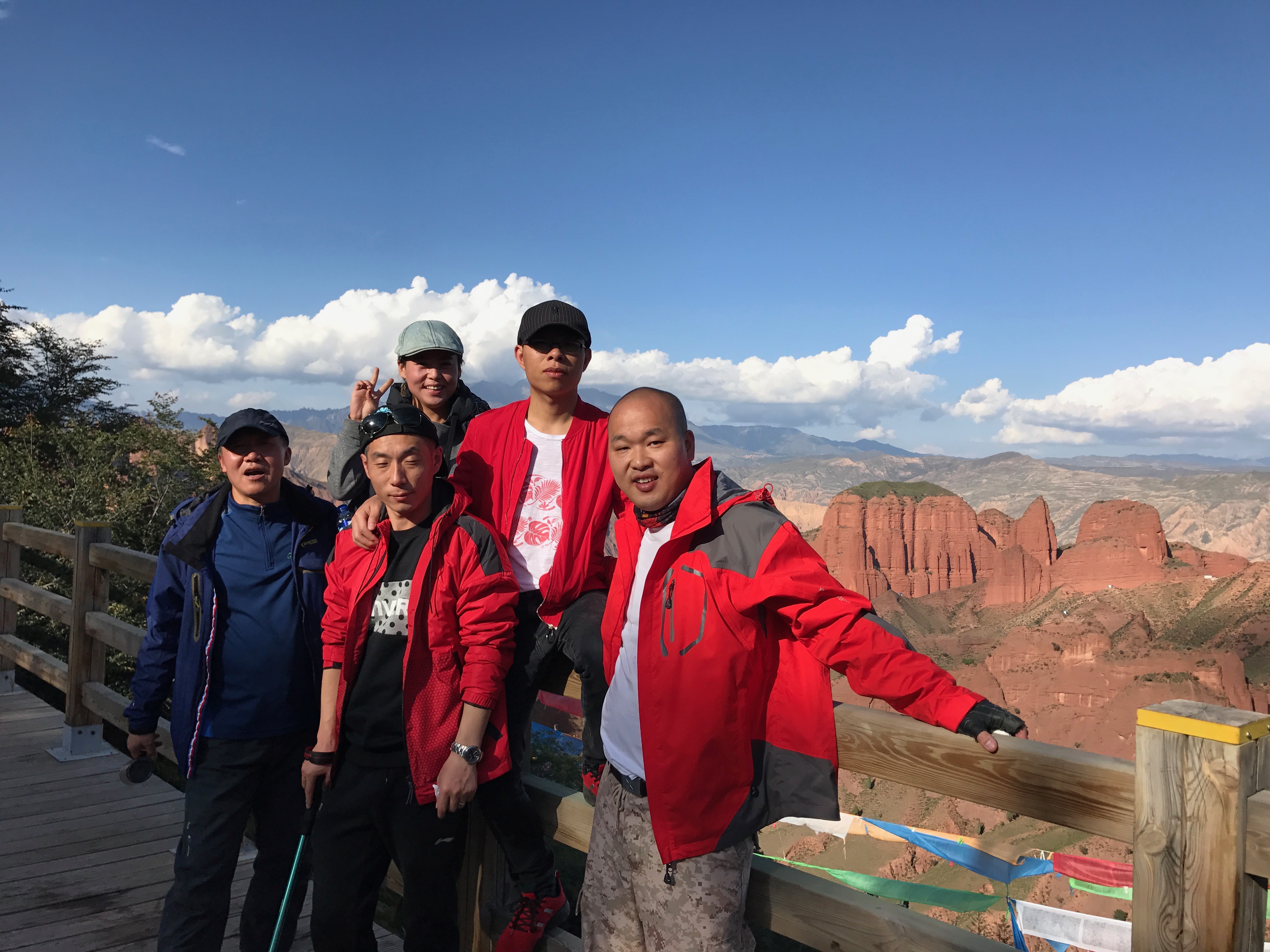 Twenty outcomes of Team Building - Elevated Trips